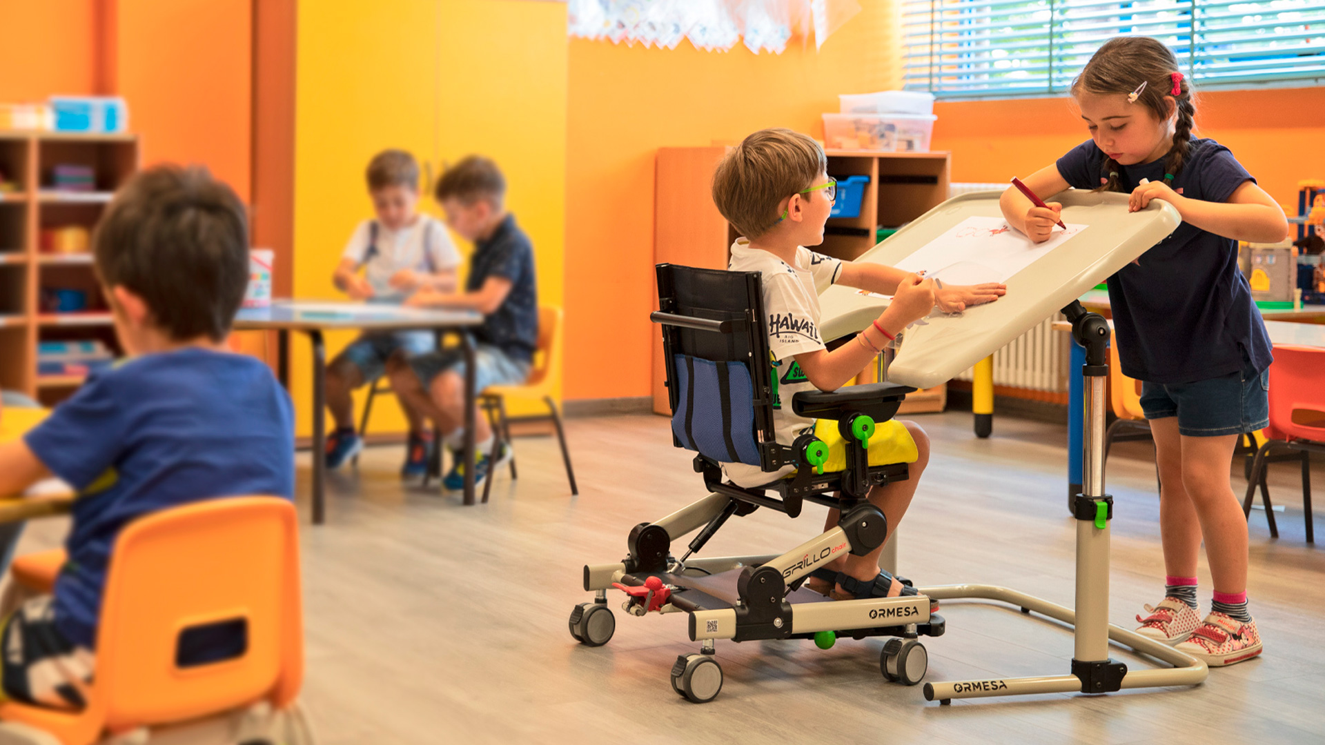 Grillo Chair | Ormesa | Ergonomic chair for children with disabilities
